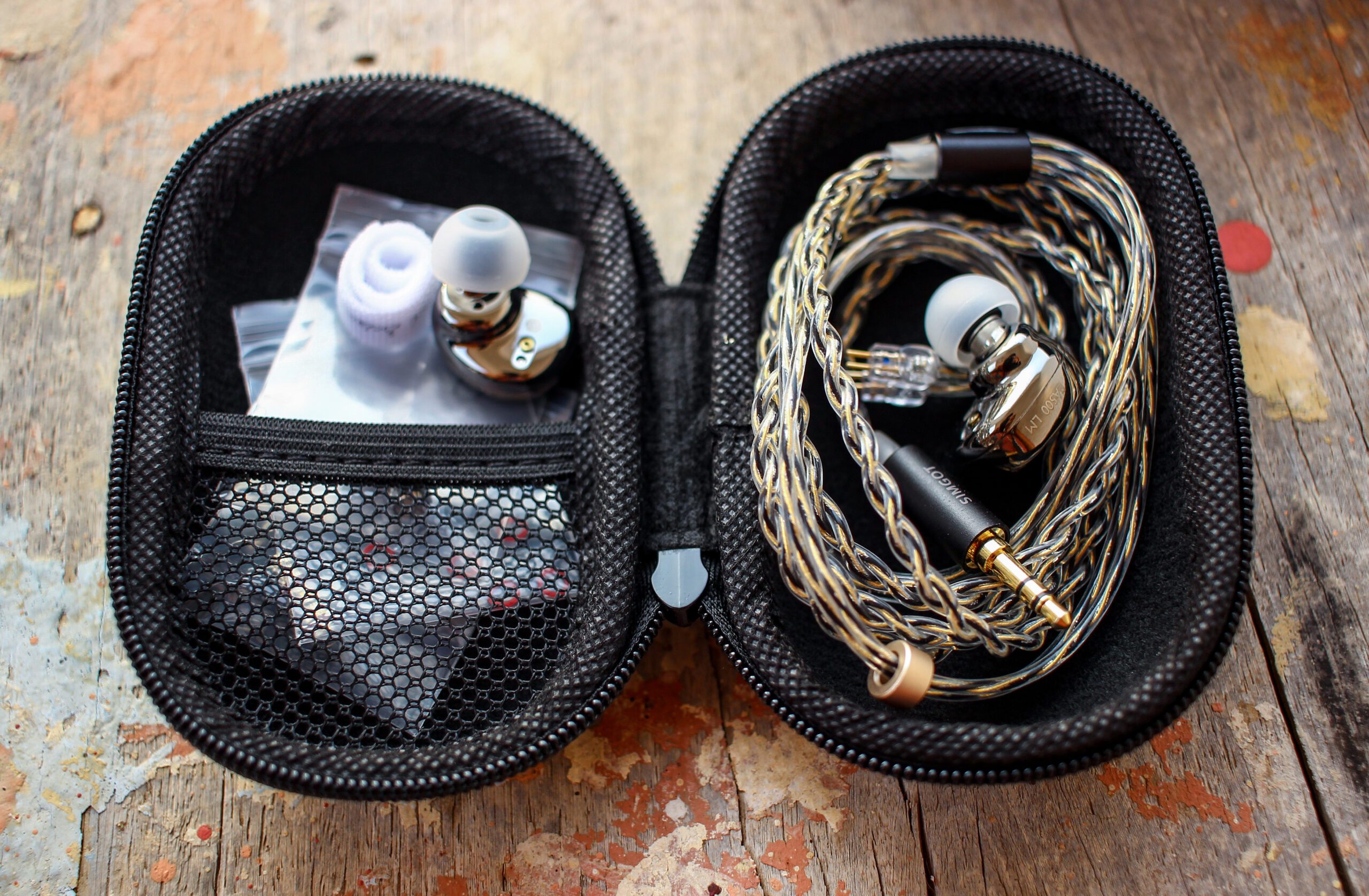 Simgot EA500 LM : Warm, full and Calm | The Headphone List