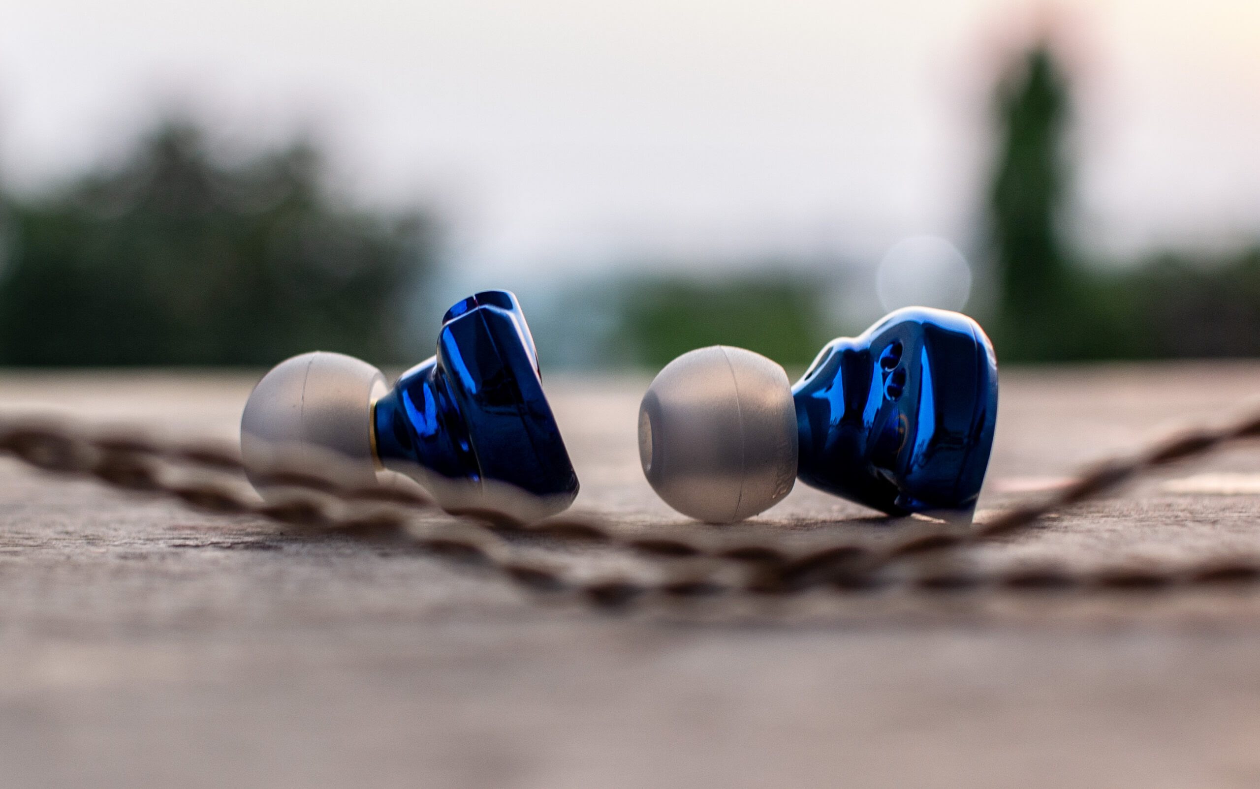 DUNU Falcon Ultra Review : Ruling its Class | The Headphone List