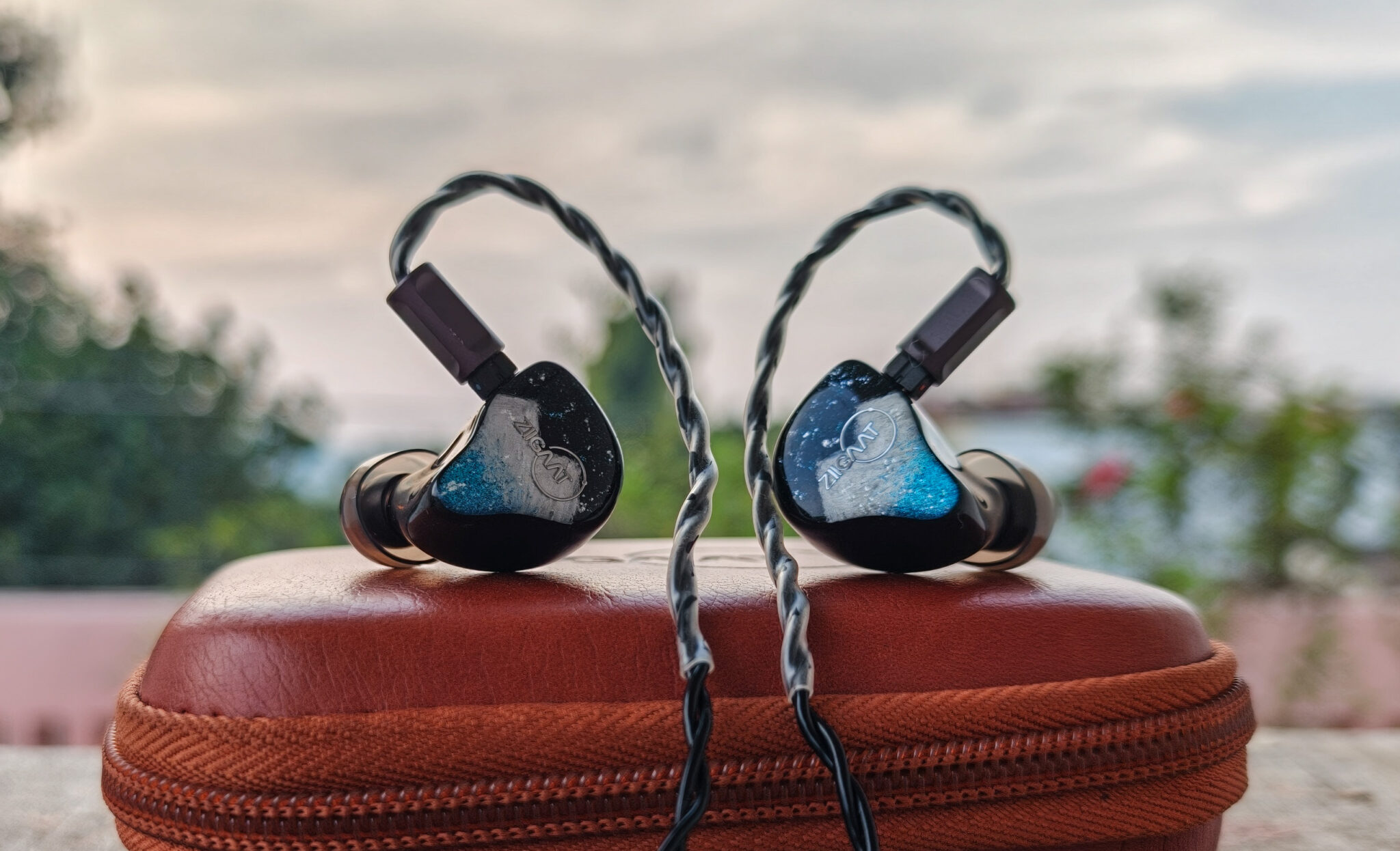 Ziigaat Horizon Review : Exceptionally Well Tuned W shaped IEM | The ...